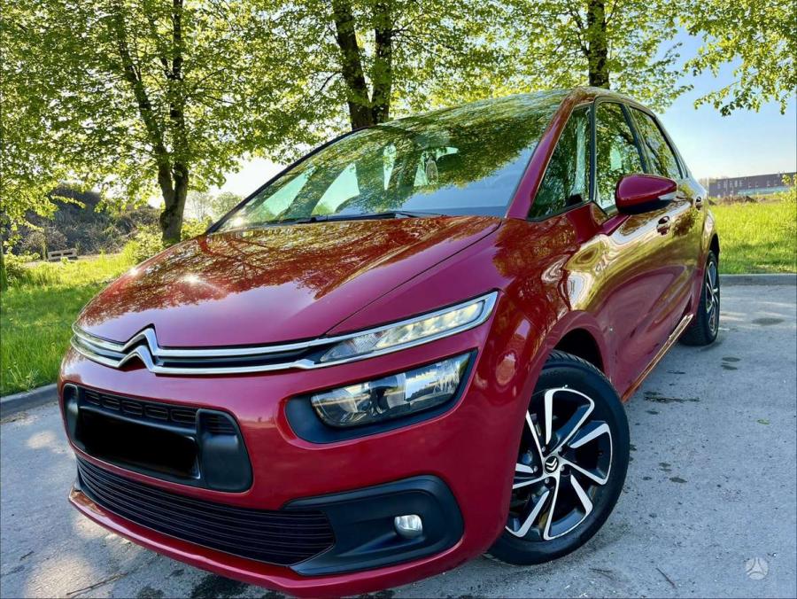 Citroen c4-picasso 2017 in Taurage, with an engine capacity of 1.60 L and mileage of 254 thousand km for 6999 €, photo 1 on AUTOMOTO.COM.LV