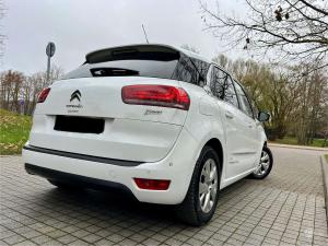 Citroen c4-picasso 2018 in Siauliai, with an engine capacity of 1.60 L and mileage of 245 thousand km for 6999 €, photo 2 on AUTOMOTO.COM.LV