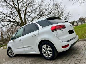 Citroen c4-picasso 2018 in Siauliai, with an engine capacity of 1.60 L and mileage of 245 thousand km for 6999 €, photo 5 on AUTOMOTO.COM.LV