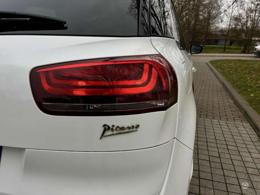 Citroen c4-picasso 2018 in Siauliai, with an engine capacity of 1.60 L and mileage of 245 thousand km for 6999 €, photo 13 on AUTOMOTO.COM.LV