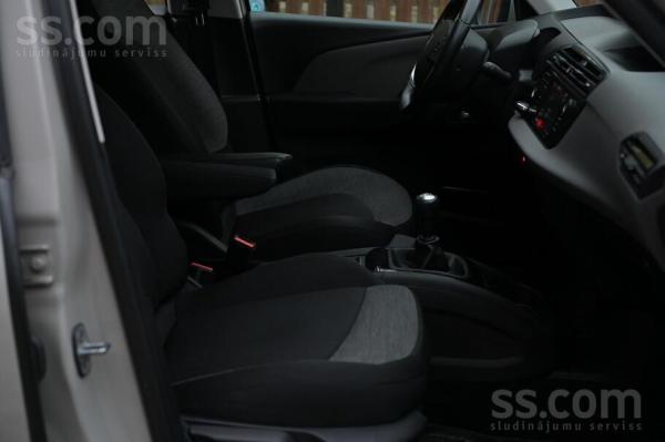 Citroen c4-picasso 2018 Jelgava, ar dzinēja tilpumu 1.20 L un nobraukumu 182 tūkst. km par 7500 €, foto 10 vietnē AUTOMOTO.COM.LV