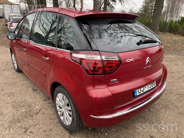 Sarkans Citroen c4-picasso 2011 Rīga, ar dzinēja tilpumu 1.60 L un nobraukumu 248 tūkst. km par 3990 €, foto 3 vietnē AUTOMOTO.COM.LV