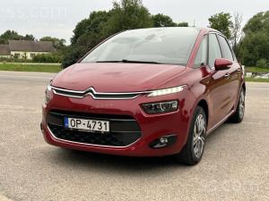 Sarkans Citroen c4-picasso 2015 Liepāja, ar dzinēja tilpumu 1.60 L un nobraukumu 160 tūkst. km par 8500 €, foto 4 vietnē AUTOMOTO.COM.LV