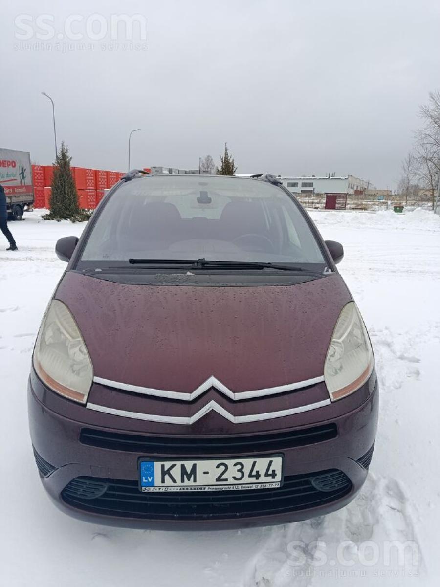Sarkans Citroen c4-picasso 2008 Daugavpils, ar dzinēja tilpumu 1.60 L un nobraukumu 255 tūkst. km par 2700 €, foto 3 vietnē AUTOMOTO.COM.LV