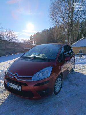 Red Citroen c4-picasso 2009 in Anyksciai, with an engine capacity of 1.60 L and mileage of 357 thousand km for 1750 €, photo  on AUTOMOTO.COM.LV