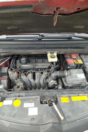 Sarkans Citroen c4-picasso 2009 Viļņa, ar dzinēja tilpumu 2.00 L un nobraukumu 387 tūkst. km par 950 €, foto 9 vietnē AUTOMOTO.COM.LV