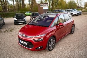 Sarkans Citroen c4-picasso 2013 Liepāja, ar dzinēja tilpumu 1.60 L un nobraukumu 113 tūkst. km par 7900 €, foto 1 vietnē AUTOMOTO.COM.LV