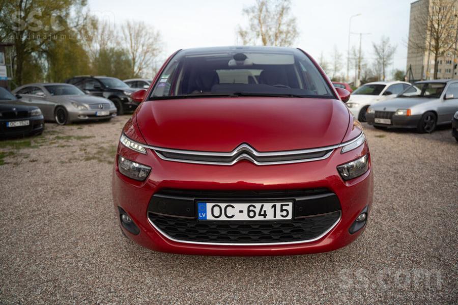 Sarkans Citroen c4-picasso 2013 Liepāja, ar dzinēja tilpumu 1.60 L un nobraukumu 113 tūkst. km par 7900 €, foto 2 vietnē AUTOMOTO.COM.LV