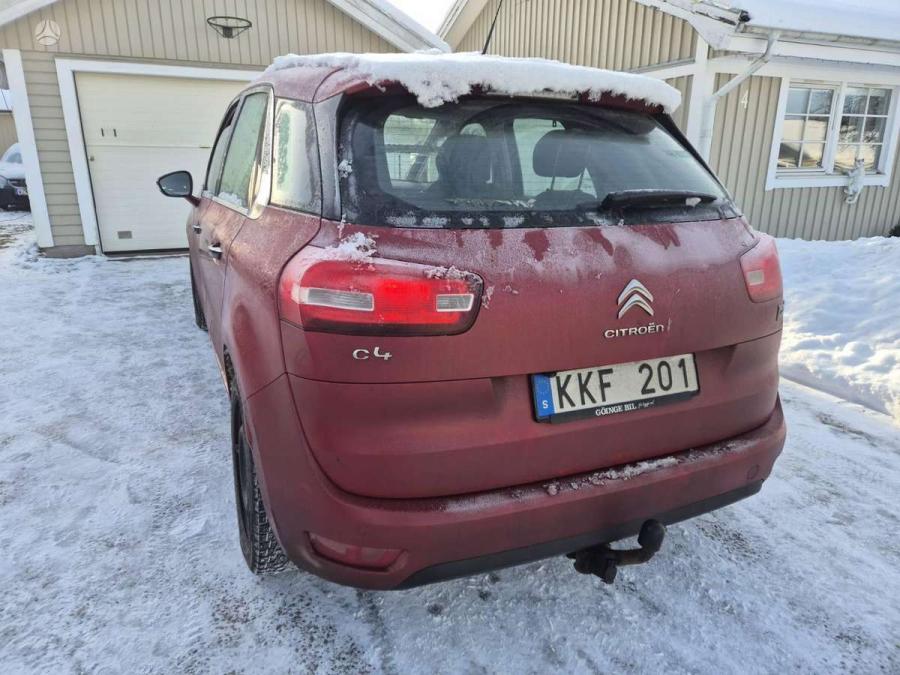 Sarkans Citroen c4-picasso 2013 Viļņa, ar dzinēja tilpumu 1.56 L un nobraukumu 254 tūkst. km par 4550 €, foto 4 vietnē AUTOMOTO.COM.LV