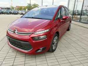 Sarkans Citroen c4-picasso 2013 Kauņa, ar dzinēja tilpumu 1.60 L un nobraukumu 156 tūkst. km par 5700 €, foto  vietnē AUTOMOTO.COM.LV