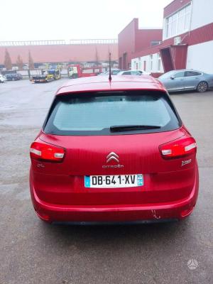 Red Citroen c4-picasso 2014 in Kaunas, with an engine capacity of 1.56 L and mileage of 234 thousand km for 4900 €, photo 4 on AUTOMOTO.COM.LV
