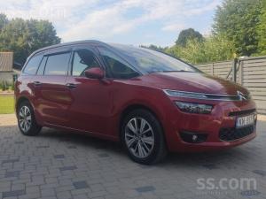 Красный Ситроен С4 Пикассо 2014 в Даугавпилс, объемом двигателя 1.60 л и пробегом 167 тыс. км за 8150 €, фото 3 на AUTOMOTO.COM.LV