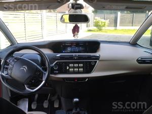Sarkans Citroen c4-picasso 2014 Daugavpils, ar dzinēja tilpumu 1.60 L un nobraukumu 169 tūkst. km par 8150 €, foto 9 vietnē AUTOMOTO.COM.LV