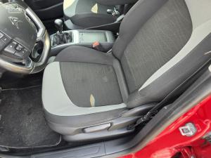 Red Citroen c4-picasso 2014 in Kaunas, with an engine capacity of 1.60 L and mileage of 224 thousand km for 4150 €, photo 5 on AUTOMOTO.COM.LV