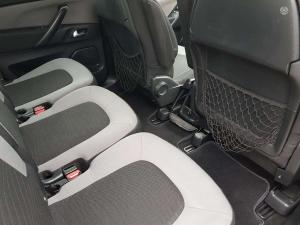 Red Citroen c4-picasso 2014 in Siauliai, with an engine capacity of 1.56 L and mileage of 237 thousand km for 4650 €, photo 12 on AUTOMOTO.COM.LV