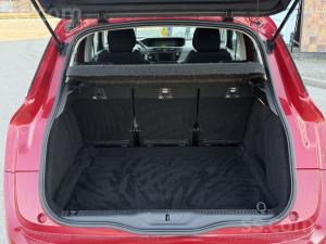 Red Citroen c4-picasso 2016 in Liepaja, with an engine capacity of 1.20 L and mileage of 117 thousand km for 6450 €, photo 11 on AUTOMOTO.COM.LV