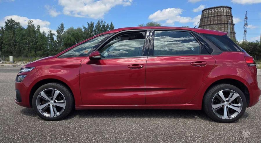 Sarkans Citroen c4-picasso 2017 Kauņa, ar dzinēja tilpumu 1.56 L un nobraukumu 300 tūkst. km par 5400 €, foto 5 vietnē AUTOMOTO.COM.LV