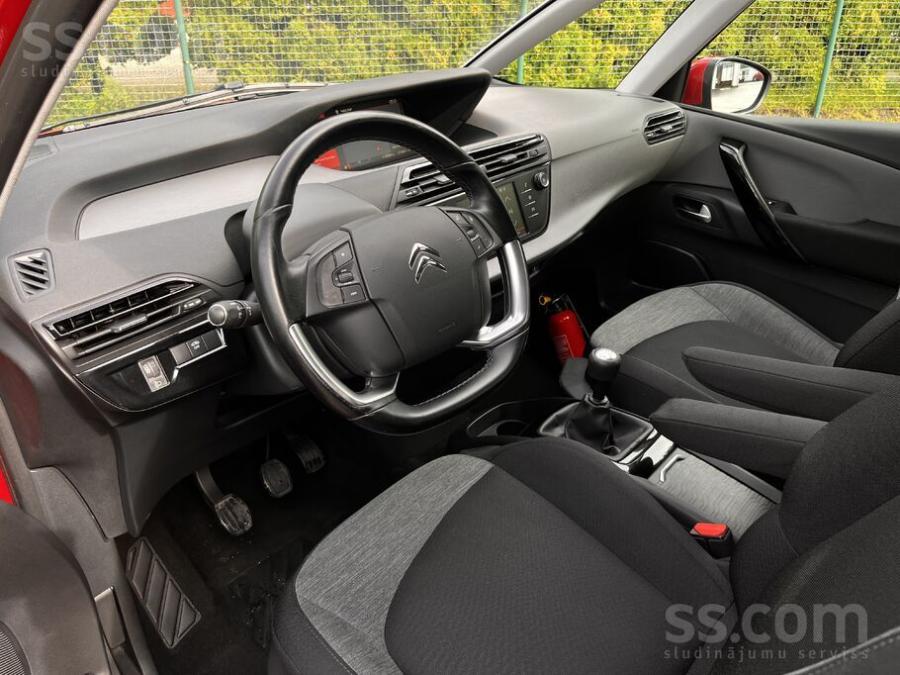 Sarkans Citroen c4-picasso 2017 Jelgava, ar dzinēja tilpumu 1.20 L un nobraukumu 124 tūkst. km par 7290 €, foto 9 vietnē AUTOMOTO.COM.LV