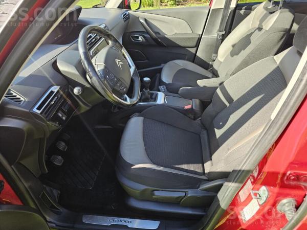 Sarkans Citroen c4-picasso 2018 Rīga, ar dzinēja tilpumu 2.00 L un nobraukumu 188 tūkst. km par 9850 €, foto 9 vietnē AUTOMOTO.COM.LV