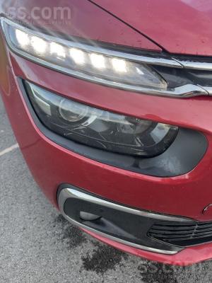 Sarkans Citroen c4-picasso 2020 Rīga, ar dzinēja tilpumu 1.50 L un nobraukumu 182 tūkst. km par 9400 €, foto 6 vietnē AUTOMOTO.COM.LV