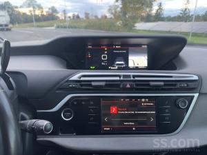 Sarkans Citroen c4-picasso 2020 Rīga, ar dzinēja tilpumu 1.50 L un nobraukumu 182 tūkst. km par 9400 €, foto 8 vietnē AUTOMOTO.COM.LV