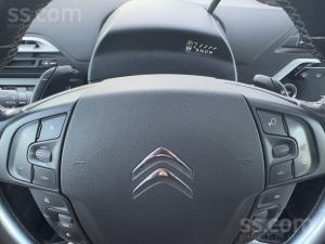 Sarkans Citroen c4-picasso 2020 Rīga, ar dzinēja tilpumu 1.50 L un nobraukumu 182 tūkst. km par 9400 €, foto 9 vietnē AUTOMOTO.COM.LV