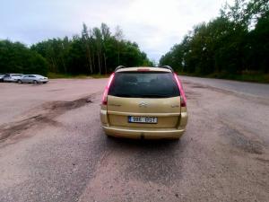Citroen c4-picasso 2007 in Kohtla-Jarve, with an engine capacity of 1.60 L and mileage of 280 thousand km for 2400 €, photo 5 on AUTOMOTO.COM.LV