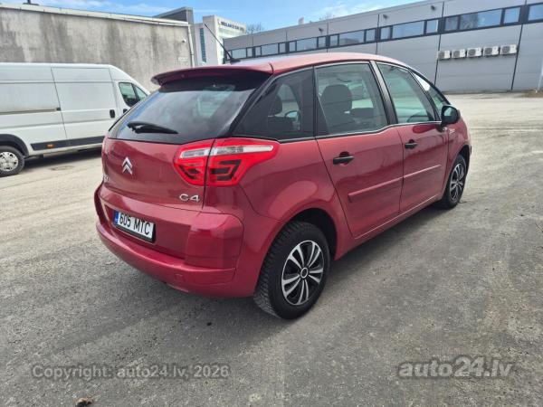 Citroen c4-picasso 2011 in Parnu, with an engine capacity of 1.60 L and mileage of 241 thousand km for 2500 €, photo 4 on AUTOMOTO.COM.LV