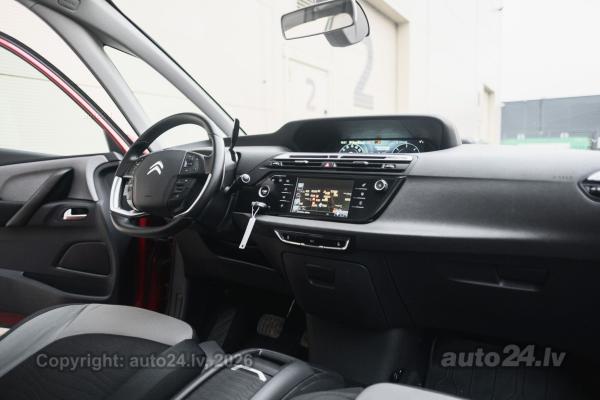 Citroen c4-picasso 2015 in Tallinn, with an engine capacity of 1.60 L and mileage of 212 thousand km for 7999 €, photo 9 on AUTOMOTO.COM.LV