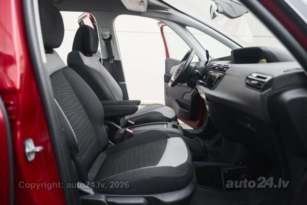 Citroen c4-picasso 2015 in Tallinn, with an engine capacity of 1.60 L and mileage of 212 thousand km for 7999 €, photo 10 on AUTOMOTO.COM.LV
