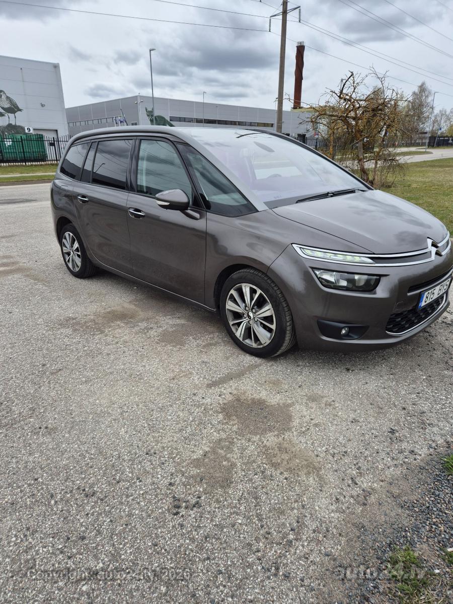 Citroen c4-picasso 2016 in Tartu, with an engine capacity of 2.00 L and mileage of 170 thousand km for 8500 €, photo 6 on AUTOMOTO.COM.LV