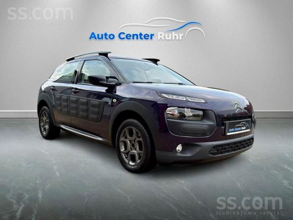 Citroen c4-picasso 2018 in Ogre on AUTOMOTO.COM.LV Violet Citroen c4-picasso 2018 in Ogre, with an engine capacity of 1.40 L and mileage of 79 thousand km for 6995 €, photo 4 on AUTOMOTO.COM.LV