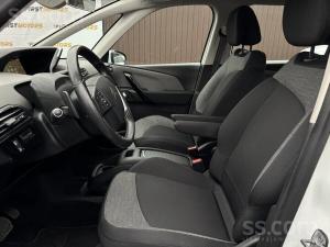 White Citroen c4-picasso 2018 in Riga, with an engine capacity of 1.60 L and mileage of 149 thousand km for 8450 €, photo 9 on AUTOMOTO.COM.LV