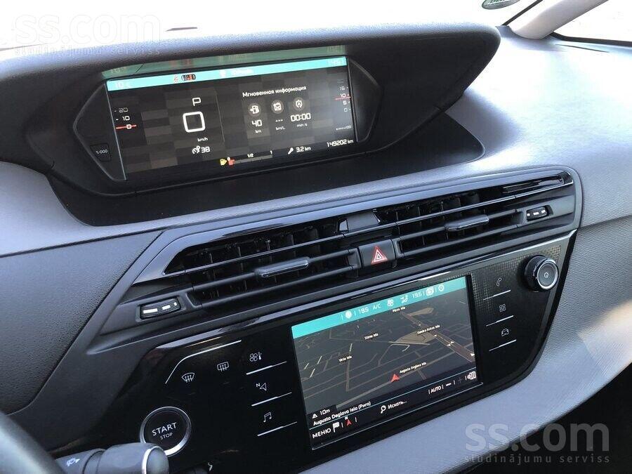 White Citroen c4-picasso 2018 in Riga, with an engine capacity of 1.60 L and mileage of 149 thousand km for 8450 €, photo 14 on AUTOMOTO.COM.LV