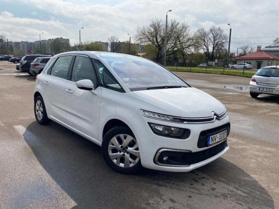 Белый Ситроен С4 Пикассо 2018 в Рига, объемом двигателя 1.60 л и пробегом 149 тыс. км за 12950 €, фото 4 на AUTOMOTO.COM.LV
