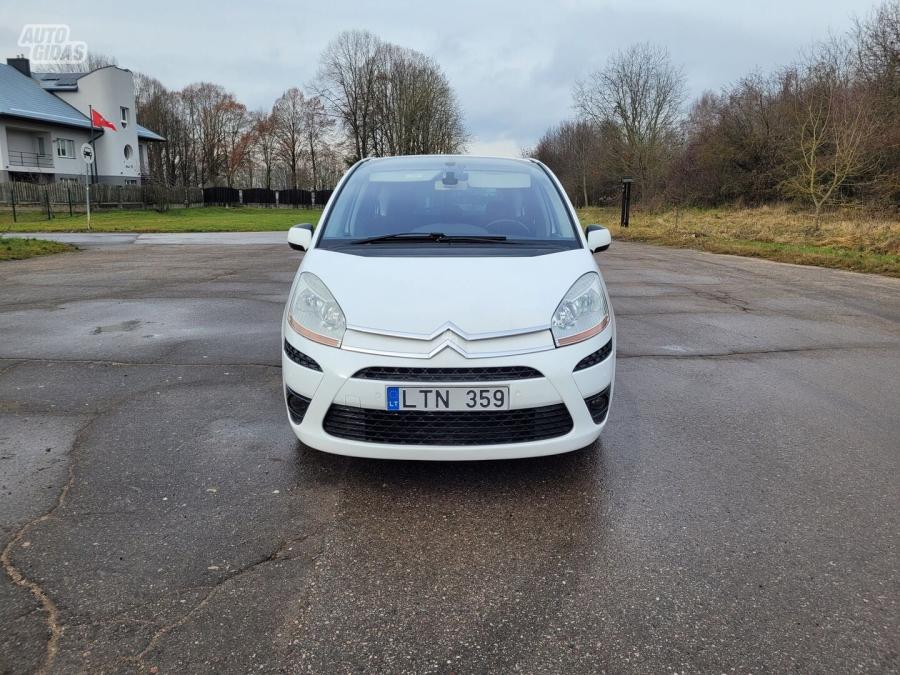 Balts Citroen c4-picasso 2009 Kauņa, ar dzinēja tilpumu 2.00 L un nobraukumu 284 tūkst. km par 1900 €, foto 2 vietnē AUTOMOTO.COM.LV
