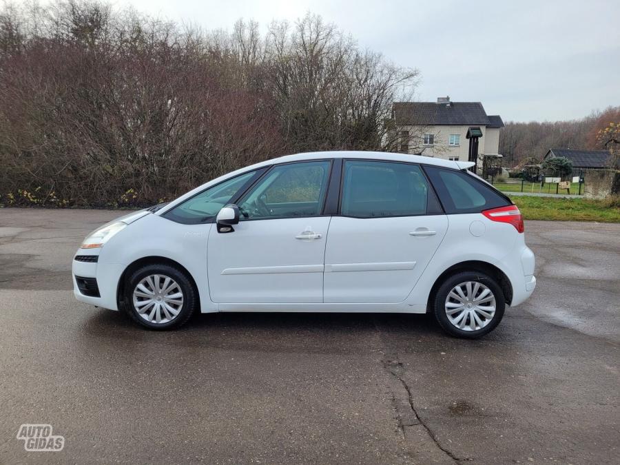 Balts Citroen c4-picasso 2009 Kauņa, ar dzinēja tilpumu 2.00 L un nobraukumu 284 tūkst. km par 1900 €, foto 6 vietnē AUTOMOTO.COM.LV