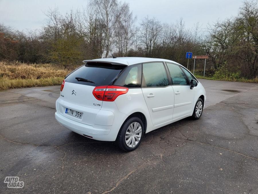 Balts Citroen c4-picasso 2009 Kauņa, ar dzinēja tilpumu 2.00 L un nobraukumu 284 tūkst. km par 1900 €, foto 9 vietnē AUTOMOTO.COM.LV