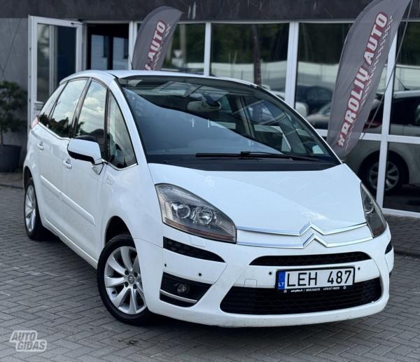 White Citroen c4-picasso 2009 in Radviliskis, with an engine capacity of 1.60 L and mileage of 331 thousand km for 1950 €, photo 2 on AUTOMOTO.COM.LV
