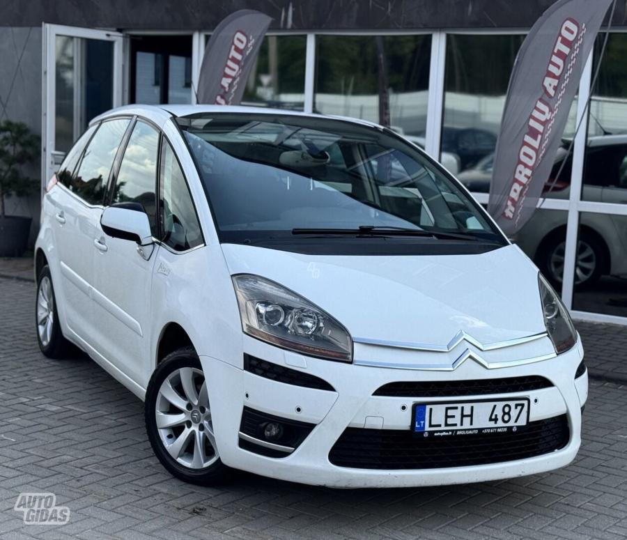 Balts Citroen c4-picasso 2009 Radviliškis, ar dzinēja tilpumu 1.60 L un nobraukumu 331 tūkst. km par 1950 €, foto 3 vietnē AUTOMOTO.COM.LV