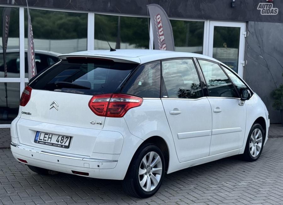 Balts Citroen c4-picasso 2009 Radviliškis, ar dzinēja tilpumu 1.60 L un nobraukumu 331 tūkst. km par 1950 €, foto 10 vietnē AUTOMOTO.COM.LV