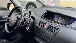 Balts Citroen c4-picasso 2009 Radviliškis, ar dzinēja tilpumu 1.60 L un nobraukumu 331 tūkst. km par 1950 €, foto 14 vietnē AUTOMOTO.COM.LV