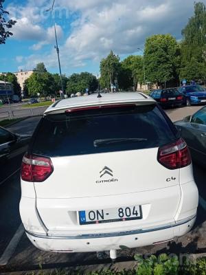 Balts Citroen c4-picasso 2011 Daugavpils, ar dzinēja tilpumu 1.60 L un nobraukumu 175 tūkst. km par 3750 €, foto 4 vietnē AUTOMOTO.COM.LV