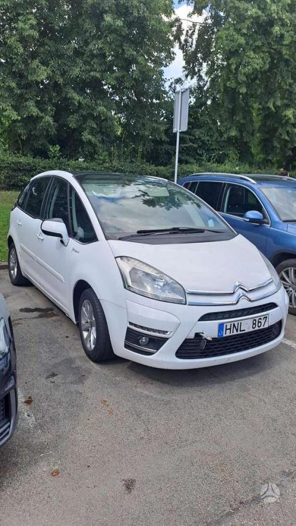 Balts Citroen c4-picasso 2011 Kėdainiai, ar dzinēja tilpumu 1.60 L un nobraukumu 250 tūkst. km par 500 €, foto 2 vietnē AUTOMOTO.COM.LV
