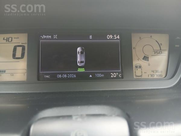Balts Citroen c4-picasso 2011 Daugavpils, ar dzinēja tilpumu 1.60 L un nobraukumu 171 tūkst. km par 3350 €, foto 8 vietnē AUTOMOTO.COM.LV