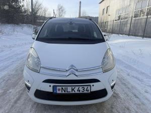 White Citroen c4-picasso 2012 in Vilnius, with an engine capacity of 1.56 L and mileage of 261 thousand km for 3000 €, photo 2 on AUTOMOTO.COM.LV