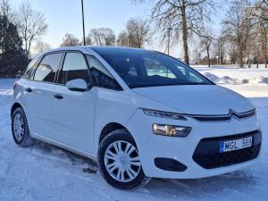 White Citroen c4-picasso 2013 in Silute, with an engine capacity of 1.60 L and mileage of 223 thousand km for 3999 €, photo 8 on AUTOMOTO.COM.LV