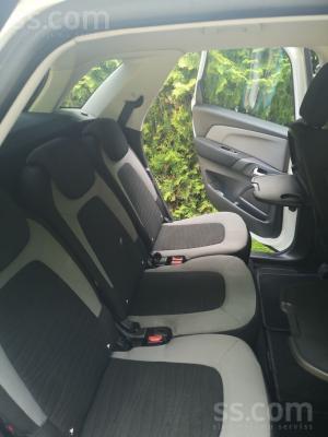 Balts Citroen c4-picasso 2013 Jelgava, ar dzinēja tilpumu 1.60 L un nobraukumu 255 tūkst. km par 3400 €, foto 11 vietnē AUTOMOTO.COM.LV