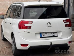 White Citroen c4-picasso 2014 in Daugavpils, with an engine capacity of 2.00 L and mileage of 255 thousand km for 6900 €, photo 5 on AUTOMOTO.COM.LV