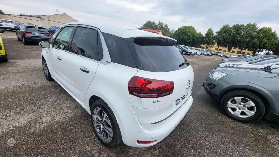 Balts Citroen c4-picasso 2014 Tauragė, ar dzinēja tilpumu 1.56 L un nobraukumu 222 tūkst. km par 4600 €, foto 5 vietnē AUTOMOTO.COM.LV